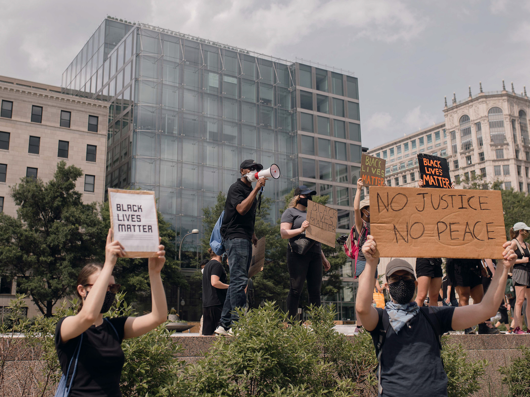 Jason Starr: Living in a Time of Distance – The Westmoreland Museum of ...